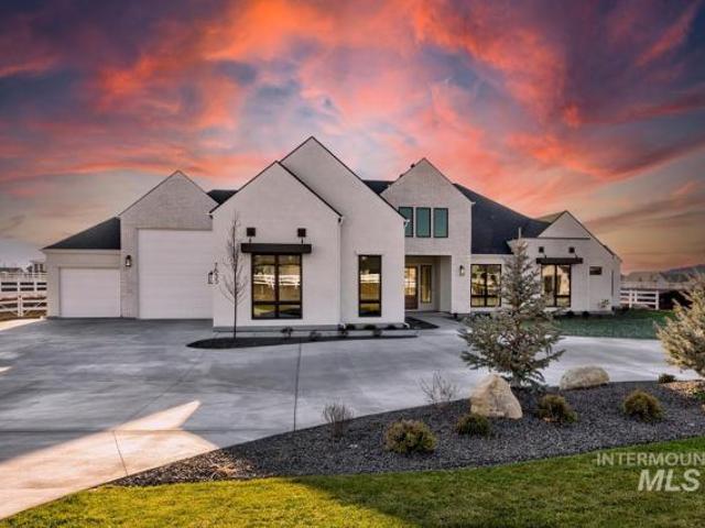 4 bedroom, Boise ID 83714 88284052