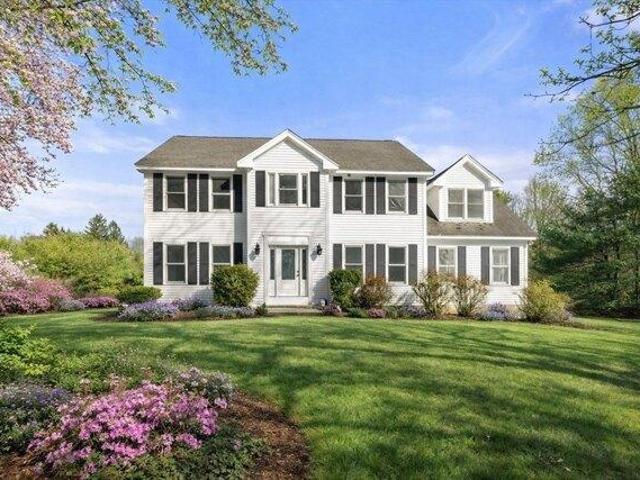 4 bedroom, Bolton MA 01740 103070340