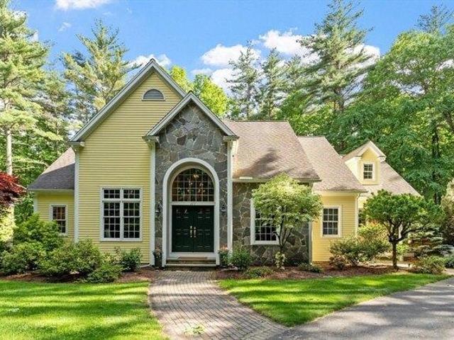 4 bedroom, Bolton MA 01740 104410532