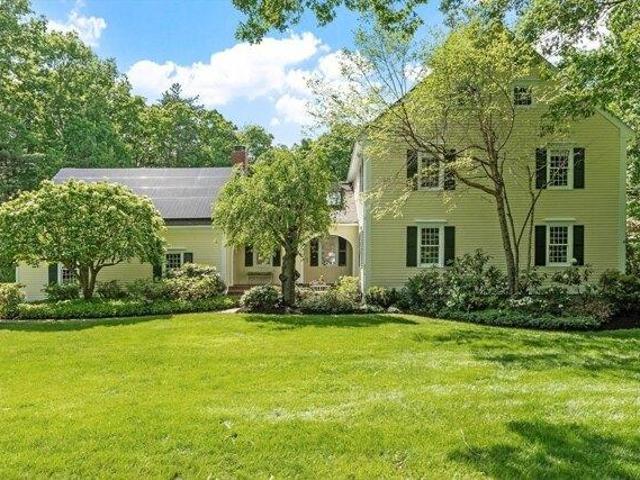4 bedroom, Bolton MA 01740 104758488
