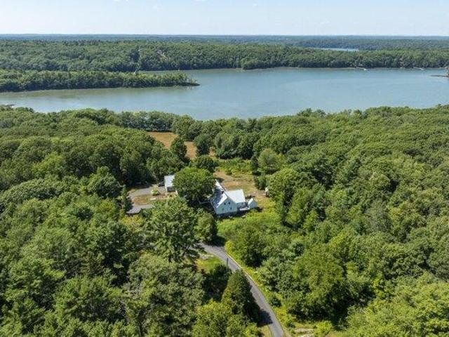 4 bedroom, Boothbay ME 04537 105123777