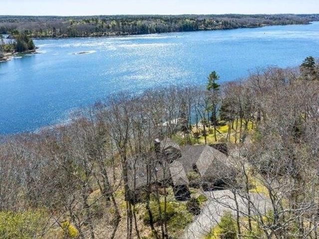 4 bedroom, Boothbay ME 04537 102595656