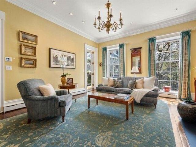 4 bedroom, Boston MA 02114 LS102798556