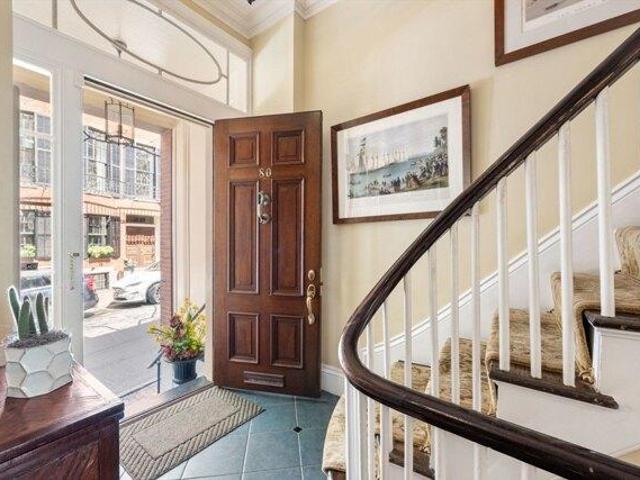 4 bedroom, Boston MA 02114 102668428