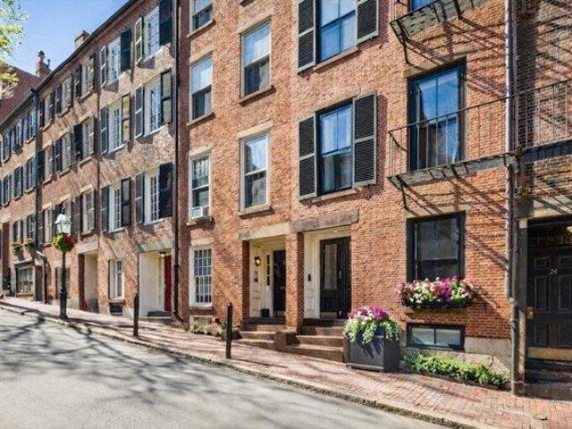 4 bedroom, Boston MA 02114 104834969