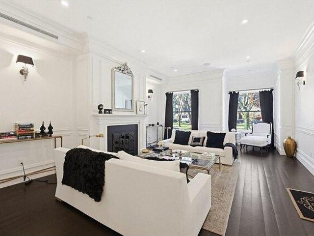 4 bedroom, Boston MA 02116 103017816