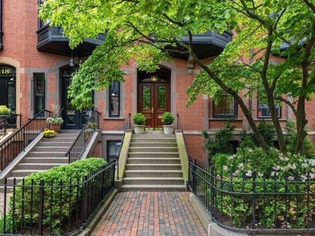 4 bedroom, Boston MA 02116 105232143