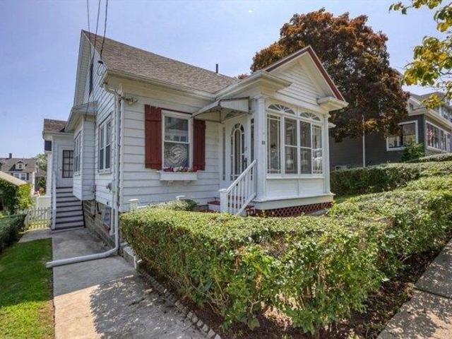 4 bedroom, Boston MA 02124 105083009