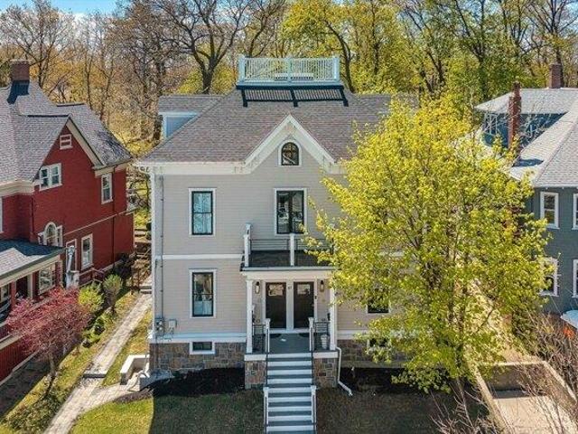 4 bedroom, Boston MA 02125 102346788
