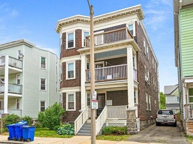 4 bedroom, Boston MA 02125 104542089