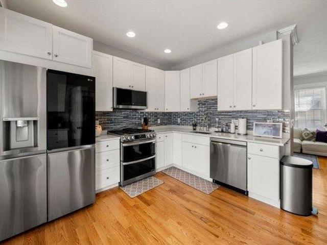 4 bedroom, Boston MA 02127 102961963