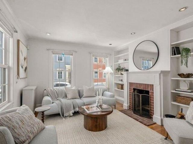 4 bedroom, Boston MA 02129 102961297
