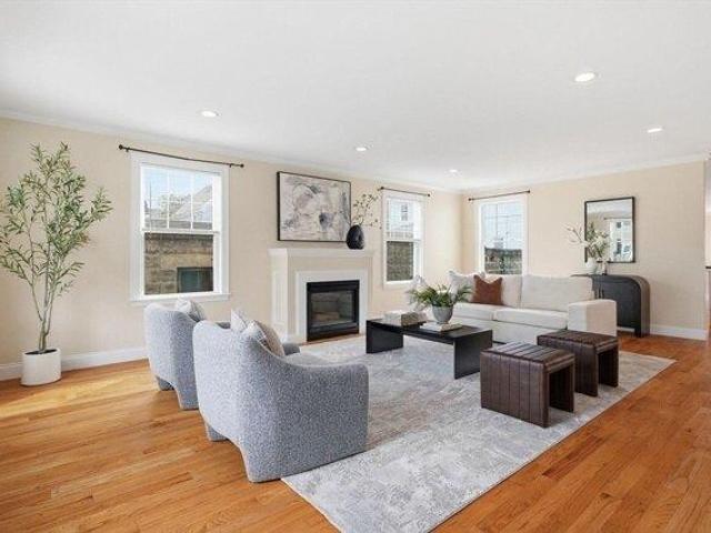 4 bedroom, Boston MA 02135 LS102709265
