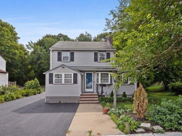 4 bedroom, Boston MA 02136 104759427