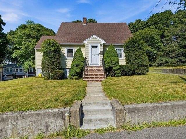 4 bedroom, Boston MA 02136 105061062