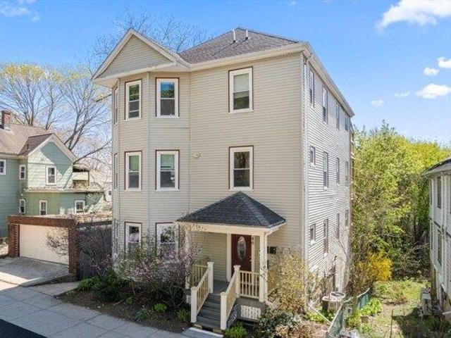 4 bedroom, Boston MA 02131 LS103018242