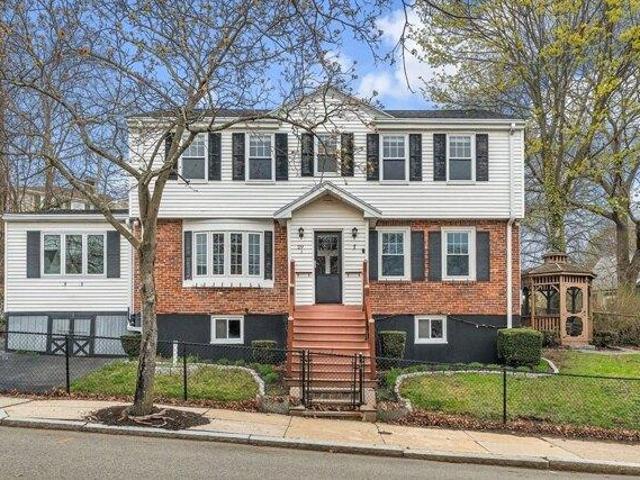 4 bedroom, Boston MA 02131 103020142