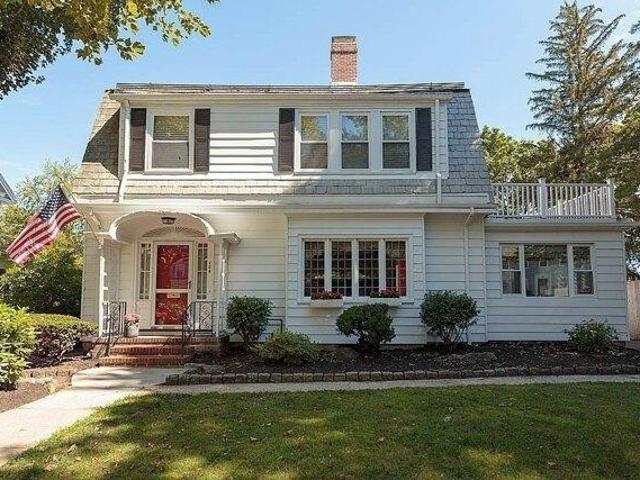 4 bedroom, Boston MA 02132 101933063