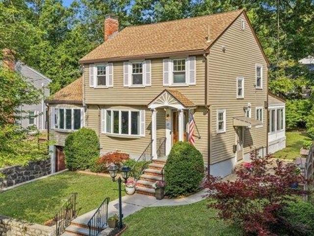 4 bedroom, Boston MA 02132 104604510