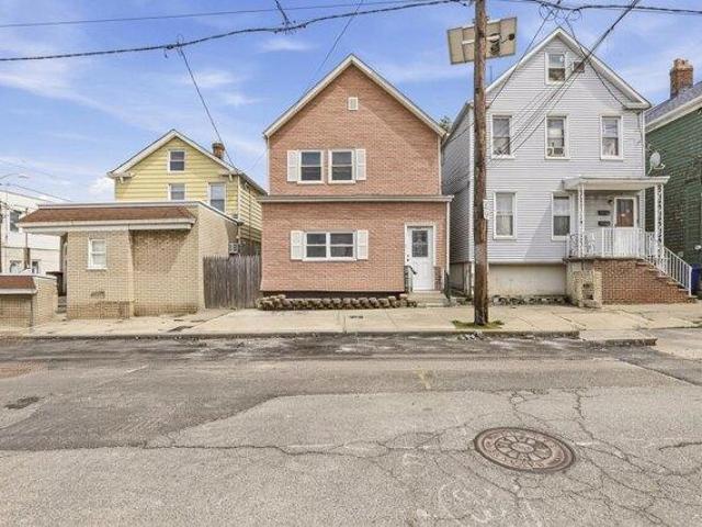 4 bedroom, Bayonne NJ 07002 104262313