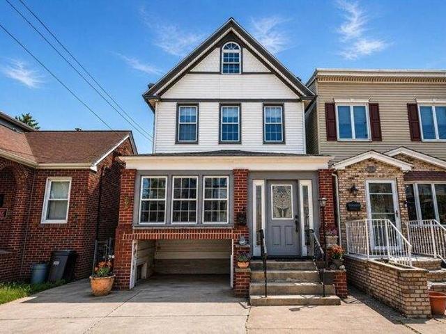 4 bedroom, Bayonne NJ 07002 LS102214187