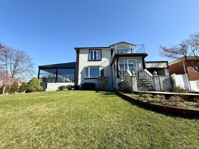 4 bedroom, Bayside NY 11360 LS101781264
