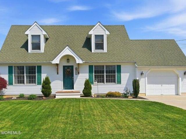 4 bedroom, Bayville NJ 08721 102566493