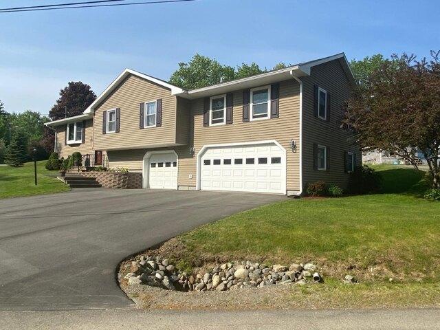 4 bedroom, Baileyville ME 04694 103932056