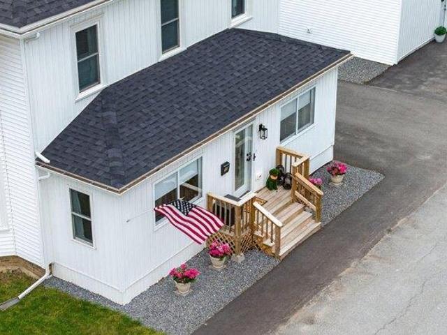 4 bedroom, Bangor ME 04401 104903442