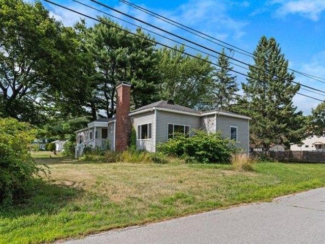 4 bedroom, Bangor ME 04401 105173041
