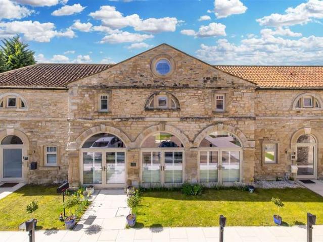 4 Bedroom Barn Conversion Character Property