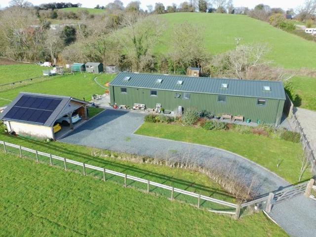 4 Bedroom Barn Conversion Character Property