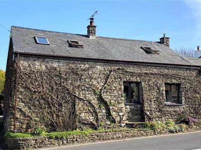 4 Bedroom Barn Conversion Character Property