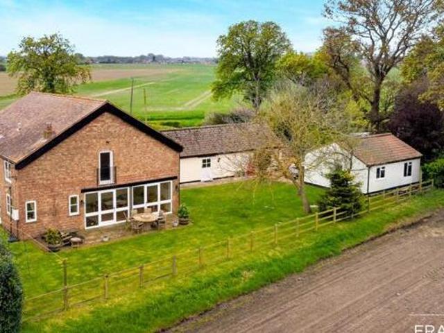 4 Bedroom Barn Conversion For Sale In Newton in the isle