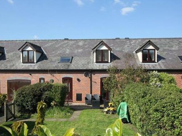 4 Bedroom Barn Conversion For Sale In Clutton, Chester