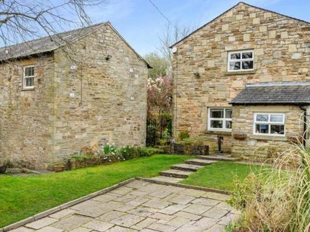 4 Bedroom Barn Conversion For Sale In Hollymount Lane