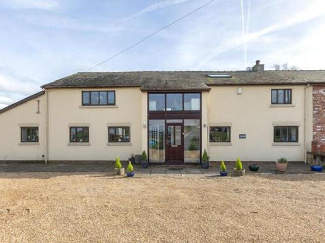 4 Bedroom Barn Conversion For Sale In Inskip