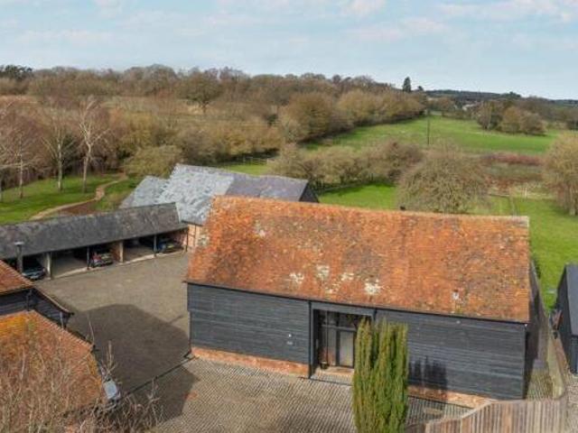 4 Bedroom Barn Conversion For Sale In Langley, Hitchin