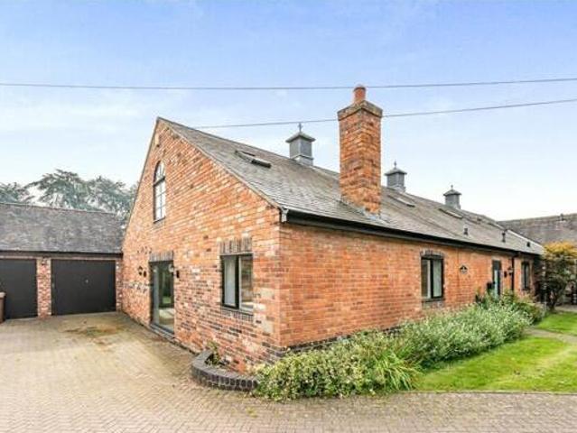 4 Bedroom Barn Conversion For Sale In Tamworth, Staffordshire