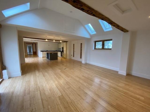 4 bedroom barn conversion to rent