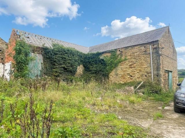 4 bedroom barn for sale