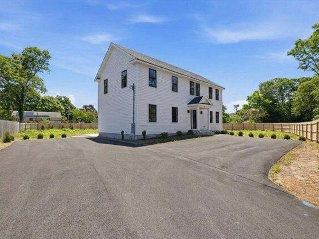 4 bedroom, Barnstable MA 02601 104077331