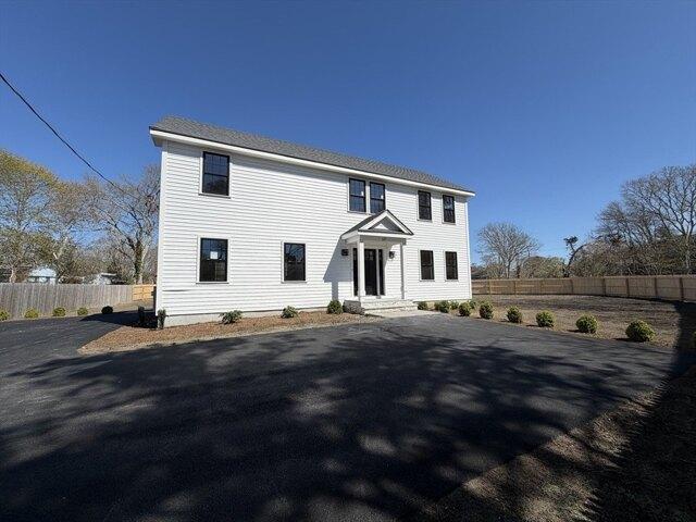 4 bedroom, Barnstable MA 02601 LS103019836