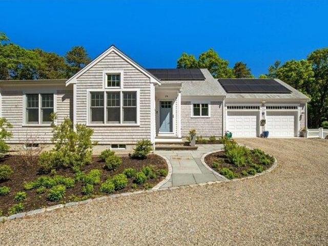 4 bedroom, Barnstable MA 02635 103665410