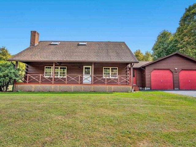 4 bedroom, Barre VT 05678 102257625
