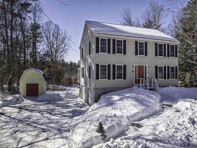4 bedroom, Barrington NH 03825 102062021
