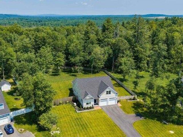 4 bedroom, Barrington NH 03825 104445990
