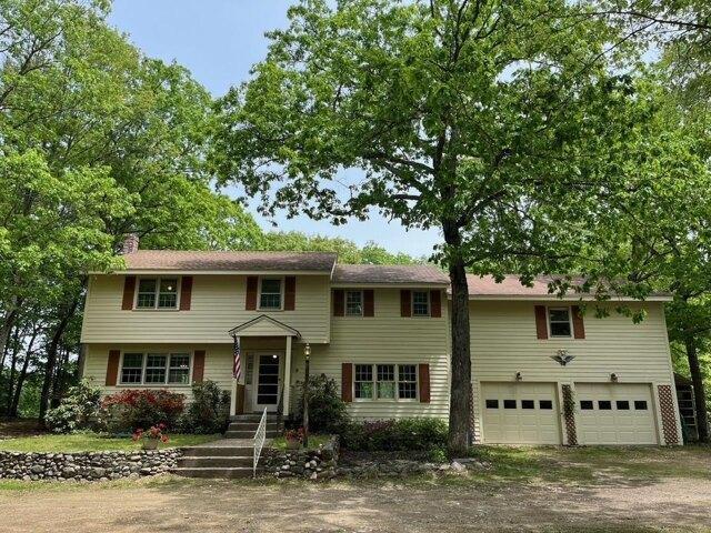 4 bedroom, Barrington NH 03825 104234283