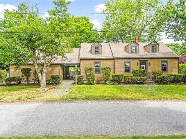 4 bedroom, Barrington RI 02806 104511585