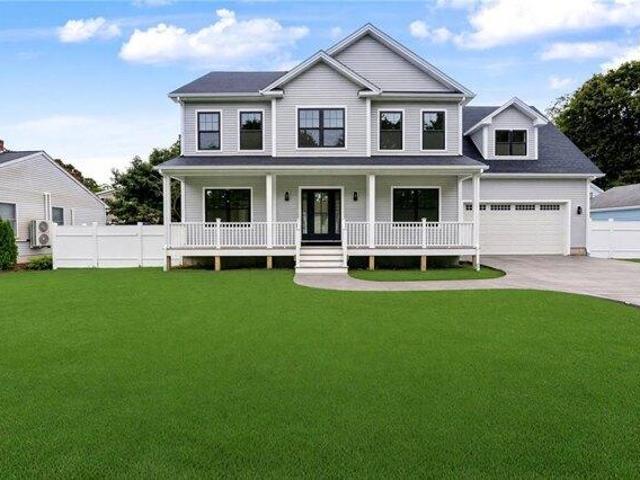 4 bedroom, Barrington RI 02806 105416639